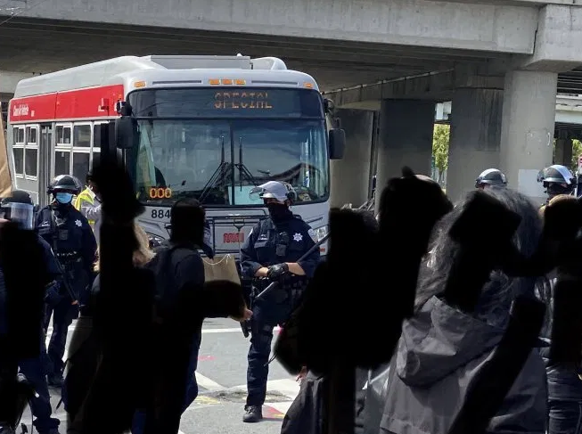 SFMTA Helps Crowd Control/Riot Police - Streetsblog California